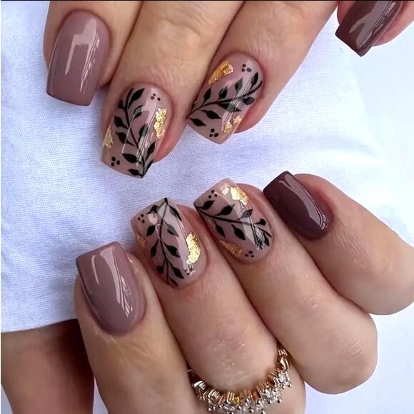 Makeup | Set Of 24 Pro Gel Press On Nails Neutral Shade With Black ...